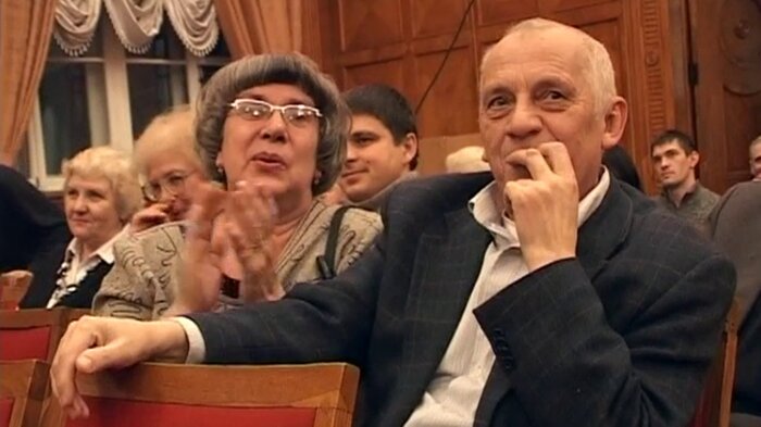 Тихий дом (2013) — Тихий дом. Отрывок — Фильм Про